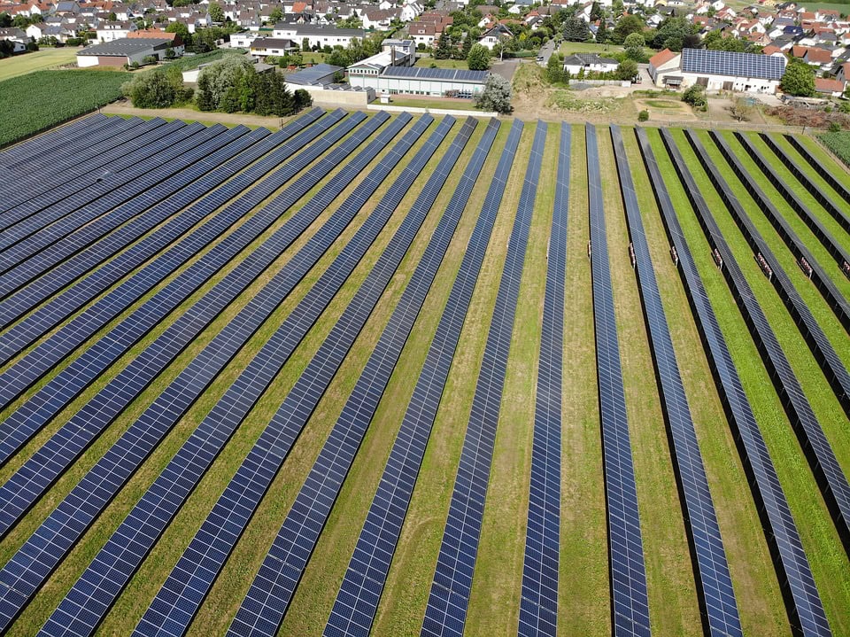 Current Sun Renewable Energy Solar System Energy - Earth Buddies